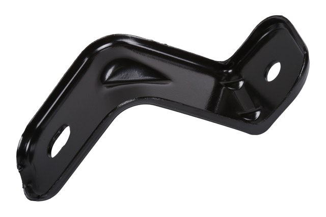 2020-2022 GM Diesel Exhaust Fluid (DEF) Tank Front Bracket 84564754 ...