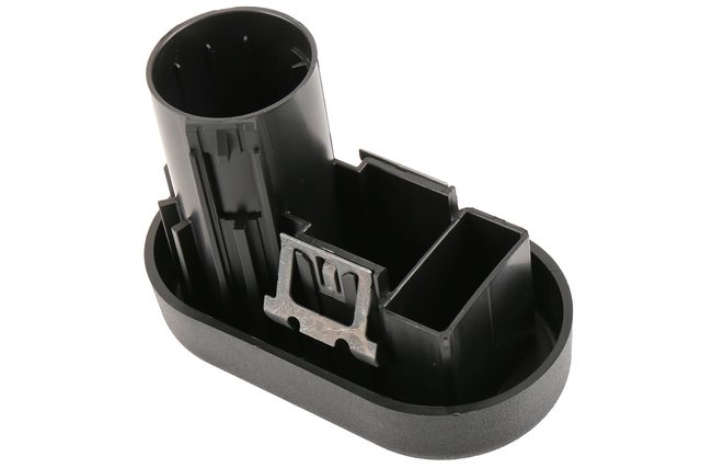 2014-2023 GM Trailer Wiring Receptacle Cap 23173340 | GMPartsDirect.com