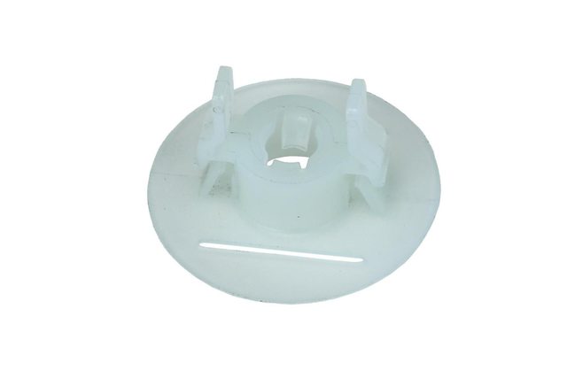 Dash Panel Insulator Retainer 11570896 | GMPartsDirect.com