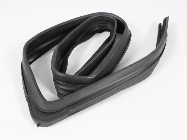 55395729AF - Door Glass Run Channel Weatherstrip, Left 2007-2018 Jeep ...