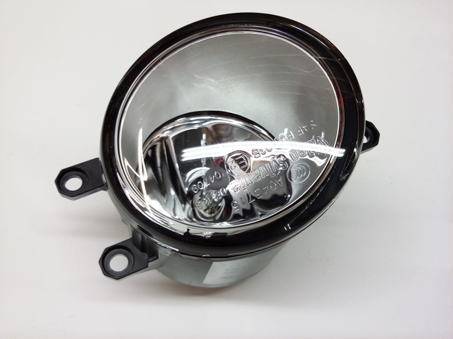 81220-06071 - Fog Lamp Assembly 2008-2015 Toyota | Longo Toyota Parts