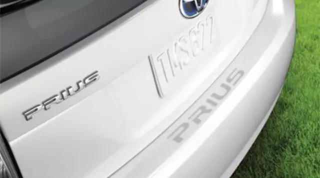 2009-2015 Toyota Prius Bumper Applique, Rear PT747-47101 | Toyota Parts ...
