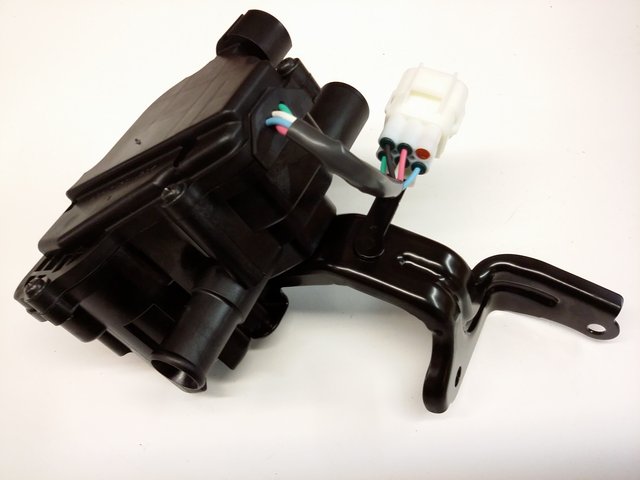 OEM Toyota Valve Assembly, Water With Bracket For 2004-2009 Toyota ...