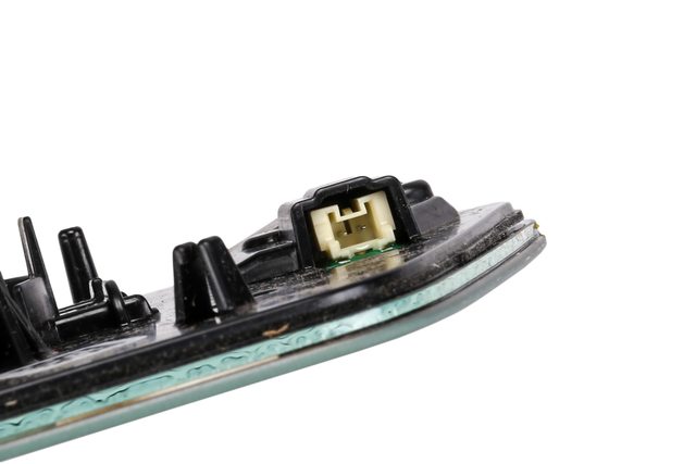 2018-2022 GM Driver Side Rear View Mirror Glass 23121712 ...