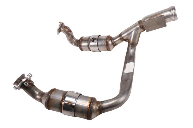2021-2022 GM Three-Way Catalytic Converter with Exhaust Pipe 84769824 ...