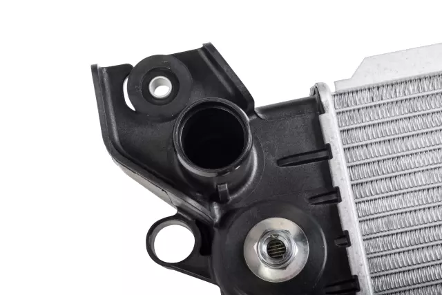 2014-2016 GM Radiator 84207654 | TascaParts.com