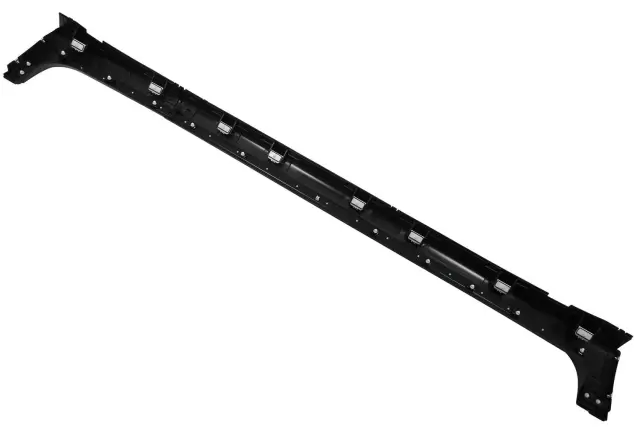 2018-2024 Chevrolet Black Passenger Side Rocker Panel Molding 84359271 ...