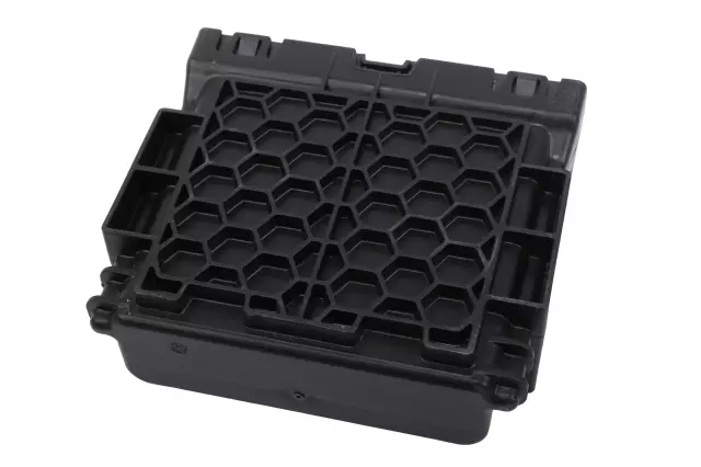 2022-2025 GM Serial Data Gateway Module 13542838 GM | GMPartsDirect.com