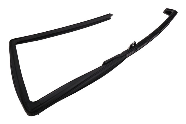 2019-2021 GM Rear Driver Side Door Window Weatherstrip 84729896 ...
