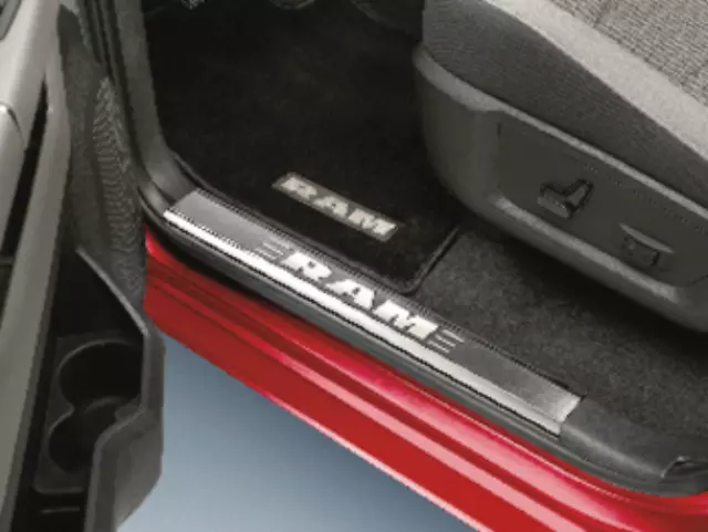 82215845AB - Bed Liner - Drop-In - 2020 Jeep Gladiator | Mopar Parts Canada