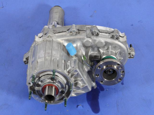 Transfer Case Assembly for 2001 Dodge Ram 2500 | Mopar Wholesale Parts