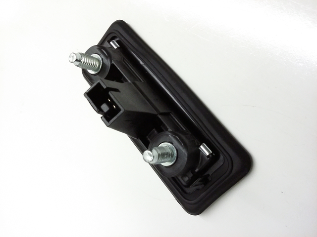 5J0-827-566-E - Lift-Gate Pull Handle - 2009 Volkswagen Jetta | VW ...