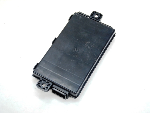 68214571AD - Receiver - 2014-2017 Mopar | Mopar Parts Canada