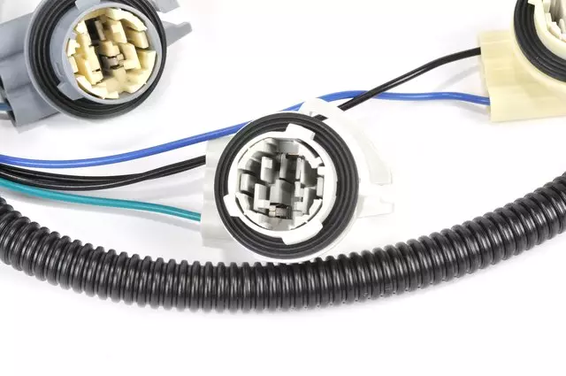 Buy New Tail Light Components for GM | GMPartsNow