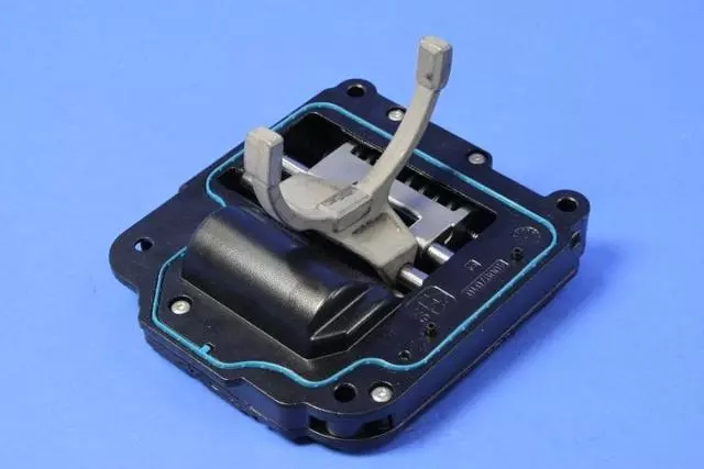 68321349AD - Transfer Case Actuator - 2014-2018 Jeep Cherokee | Mopar ...