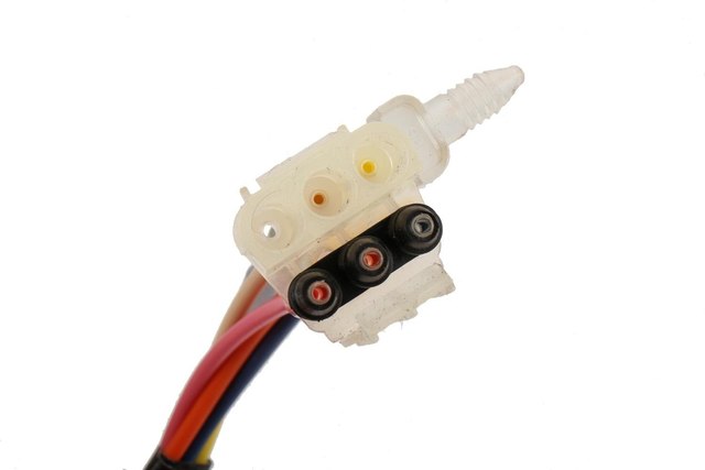 2003-2023 GM Heater Control Vacuum Harness 52494848 | GMPartsDirect.com