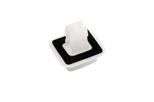 2008-2015 GM Multi-Purpose Clip 94530385 | GMPartsDirect.com