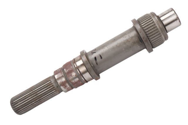 Transfer Case Front Output Shaft 84518611 | GMPartsDirect.com