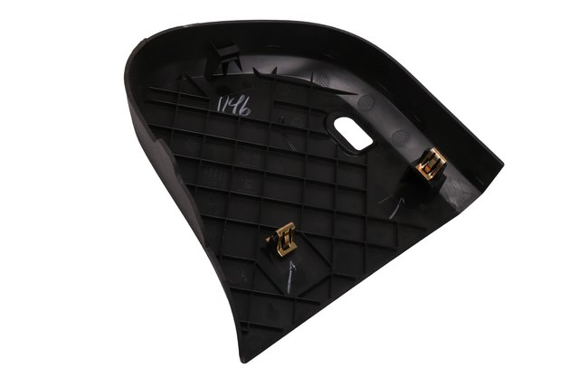 2015-2022 GM Jet Black Rear Passenger Side Seat Recliner Outer Finish ...