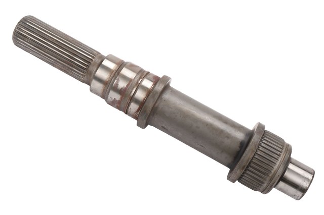 Transfer Case Front Output Shaft 84518611 | GMPartsDirect.com
