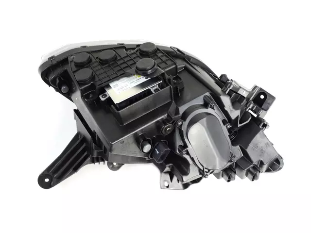 Shop OEM Headlights Online | Mopar eParts