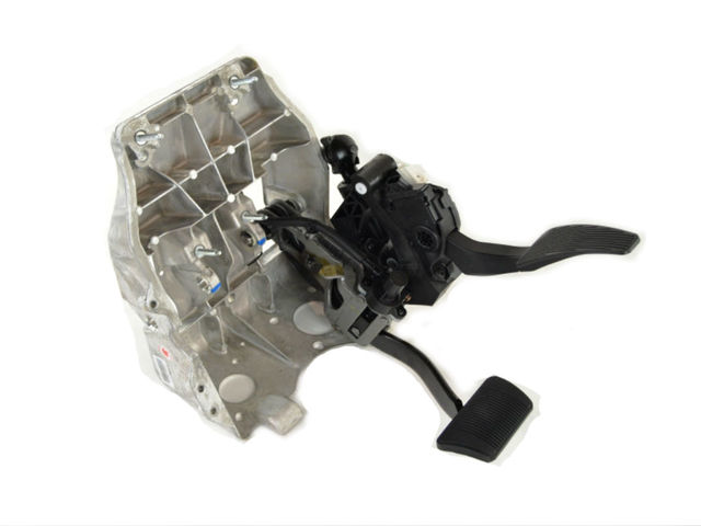 Buy Ram Truck Pedal Kits | Suburban Auto Parts