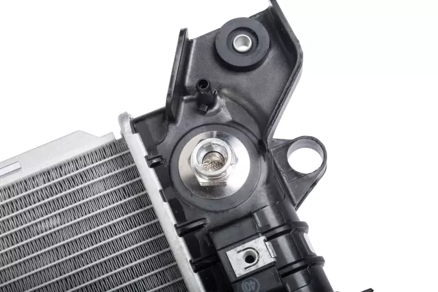 2014-2016 GM Radiator 84207654 | TascaParts.com