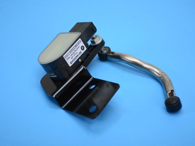2011-2015 Jeep Grand Cherokee Ride Height Sensor, Left Front 68164093AB ...