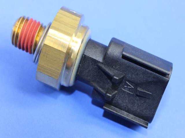 2007-2009 Jeep Grand Cherokee Oil Pressure Sending Unit 5149065AA ...