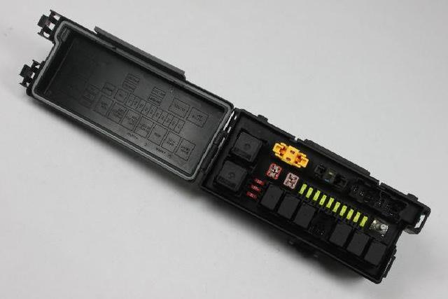 2006 Jeep Power Distribution Center 4692084AC | DodgeParts.com