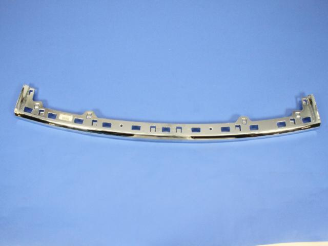 Rear Bumper and Fascia for 2021 Jeep Grand Cherokee | Mopar Online Parts