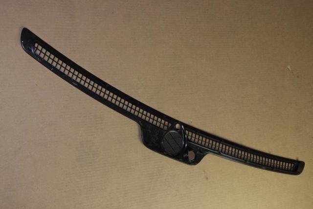 2014-2022 Jeep Defroster Grille 1QQ09LU5AG | Mopar Estores