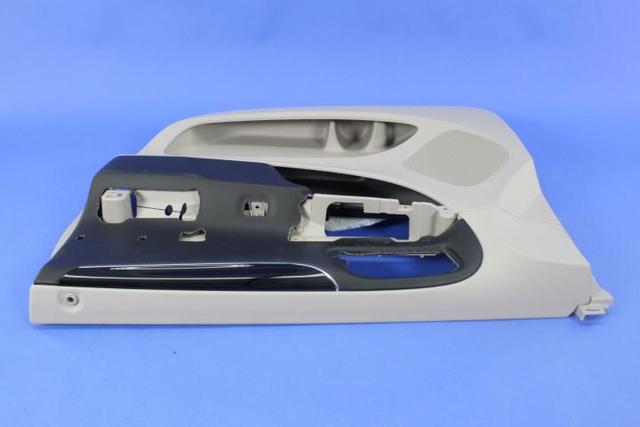 Door Trim Panels-Front and Rear for 2017 Dodge Grand Caravan | Mopar ...
