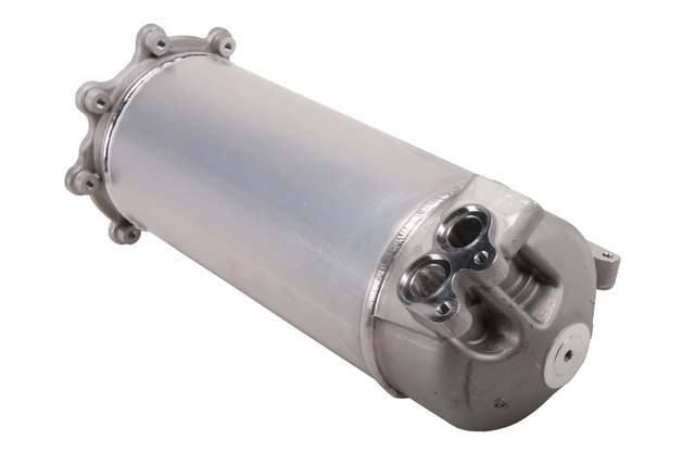 12656940 GM Engine Oil Tank | GM Parts Store