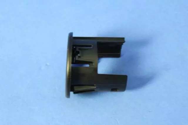 5LT36ZZZAB - Park Distance Bezel - 2013-2020 Mopar | Mopar Parts Canada