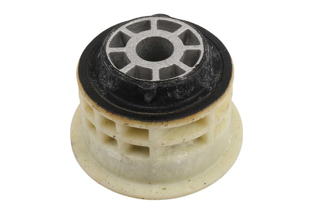 84100302 - Drivetrain and Front Suspension Mount 2010-2020 GM ...