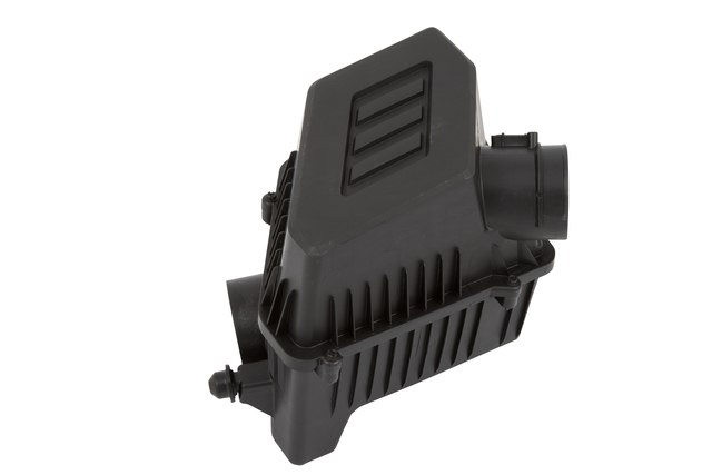 2012-2017 GM Air Cleaner 23262740 | TascaParts.com