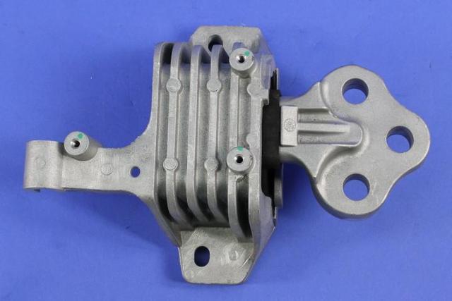 2015-2017 Chrysler 200 Transmission Mount Isolator 68224907AE | QuirkParts