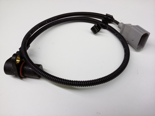 2000-2006 Audi Crankshaft Position Sensor 071-957-147 | Audi USA Parts