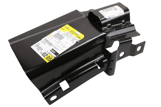2003-2021 GM Front Bumper Impact Bar Bracket 15757010 | GMPartsDirect.com