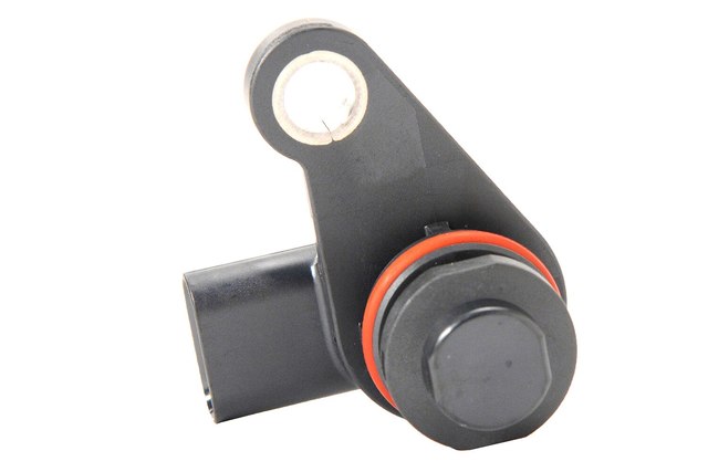 2014-2022 GM Engine Camshaft Position Sensor 12646782 | GMPartsDirect.com