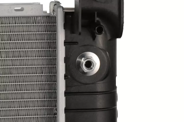 2005-2008 GM Radiator 19256745 | Auto Parts Express