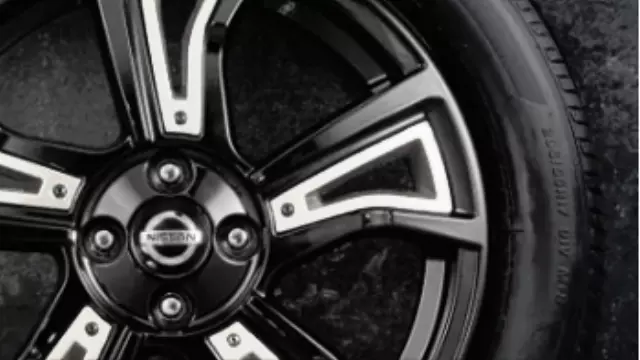 Shop OEM Wheel Accessories | Nissan Parts Store