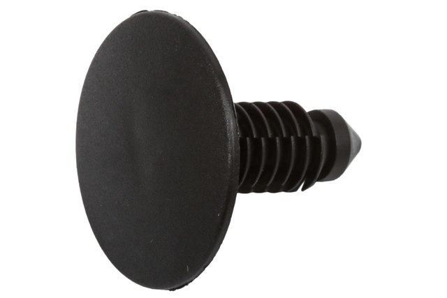 2014-2019 Chevrolet Impala Splash Shield Retainer - Passenger Side (RH ...