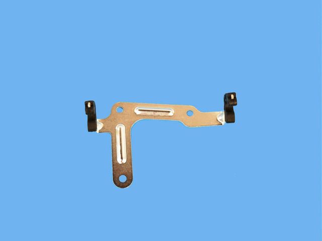 68229588AA - Wire Harness Bracket, Rear 2014-2019 Ram | Mopar Wholesale ...