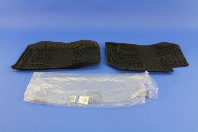 Shop OEM Floor Mats | Chrysler MOPAR Warehouse