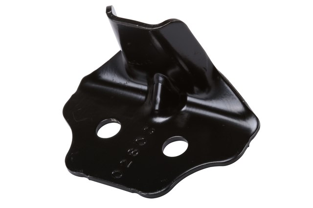 2016-2022 Chevrolet Camaro Front End Fascia Center Support Bracket ...