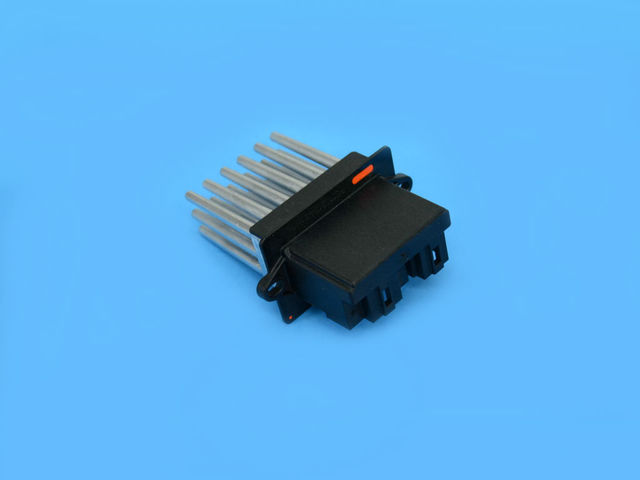 2001-2009 Mopar Power Module 68317103AA | Mopar Online Parts