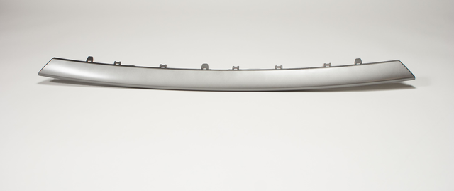 53122-06080 - Grille Molding (Lower) 2018-2020 Toyota Camry | Longo ...