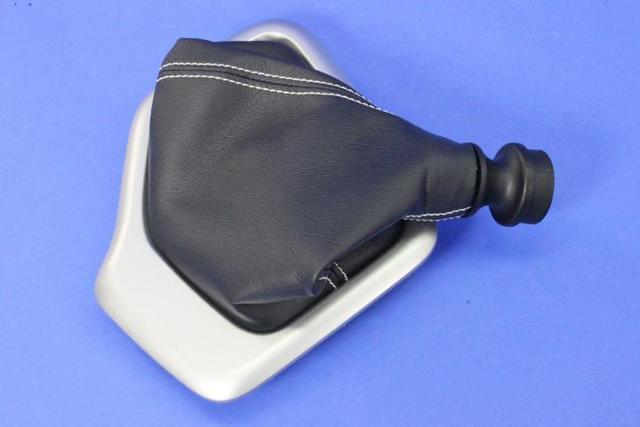 Buy OEM Mopar Shift Knobs & Boots | Mopar Estores